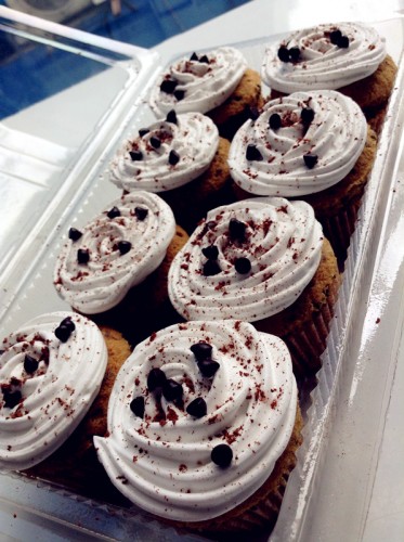 Cupcake socola kem tươi - Làm bánh cupcake socola - GATO Baking Space